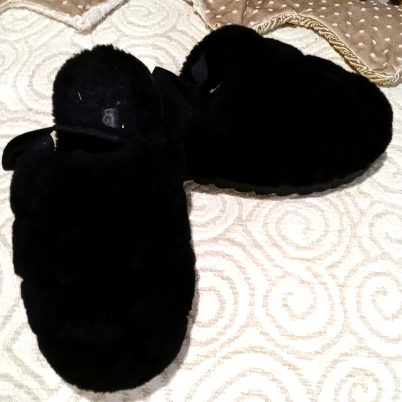 UGG | Shoes | Ugg House Slippers | Poshmark